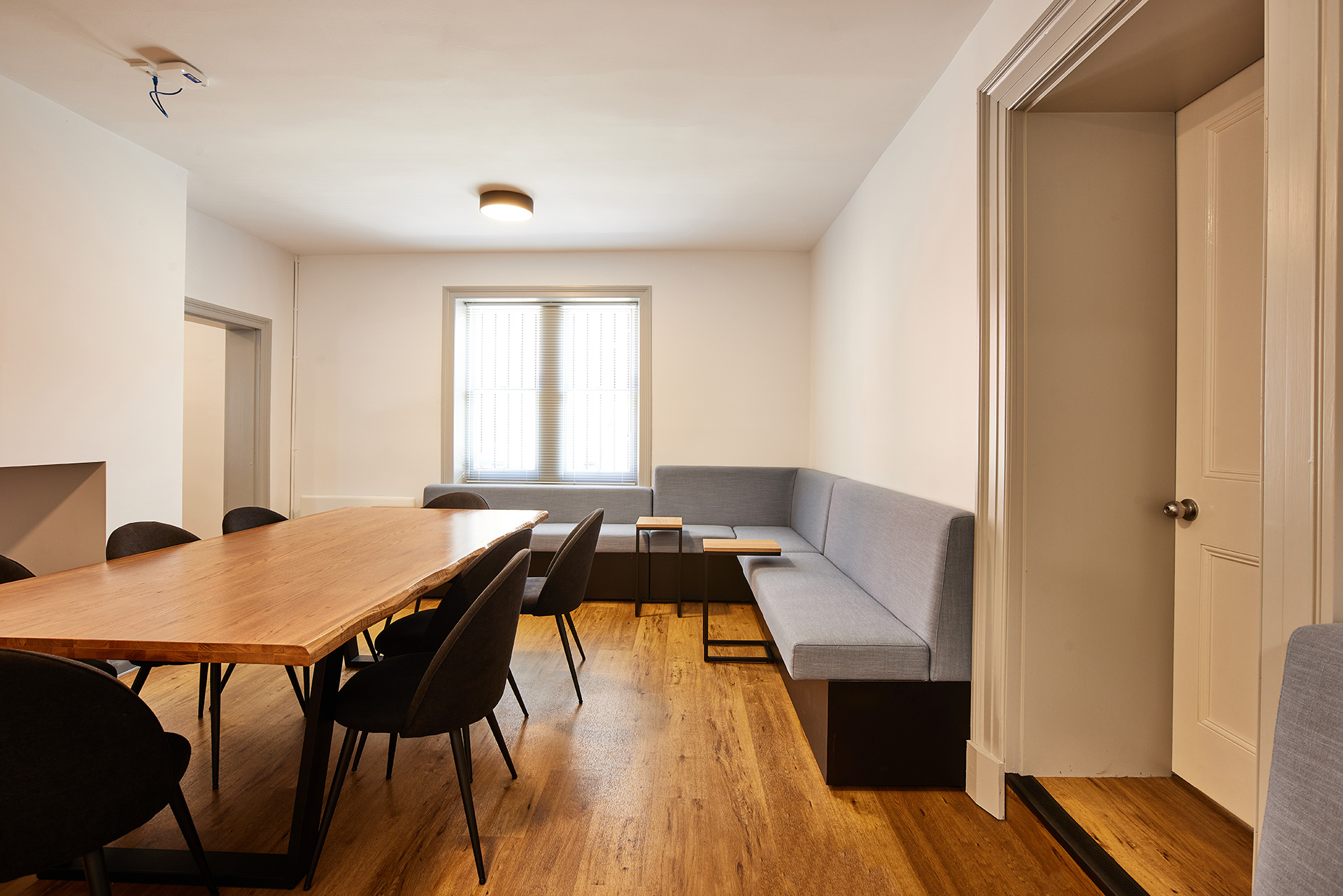 Steadfast – Ascot Commercial Group – Commercial Interior Designers Decorators